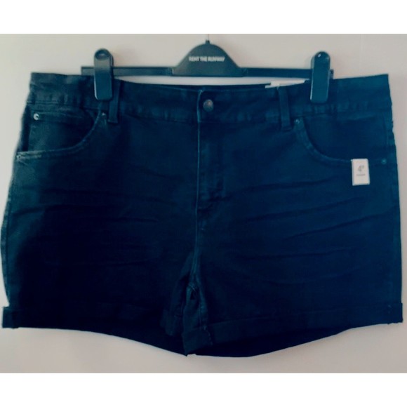 Time and Tru | Shorts | Time Tru 2 Black Core Shorts 4 Cuffed Denim ...